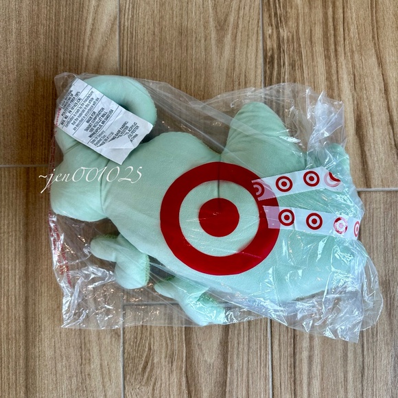 Pillowfort | Toys | Disney Pillowfort Princess Rapunzel Sidekick Pascal ...